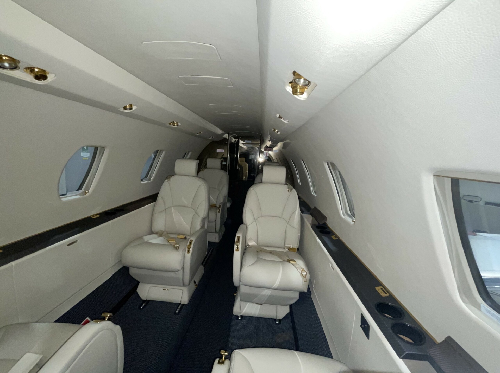 Cessna Citation XLS :: Aircraft interiors